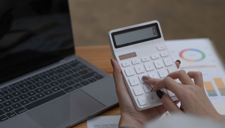 3 Best Accurate Financial Rounding Calculator Tools - Calculator Hub HQ