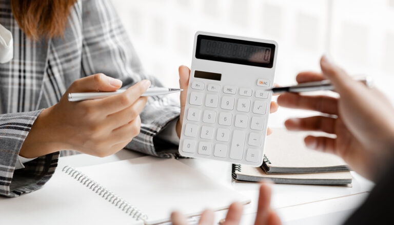 Long Division Calculator – Step-by-Step Division Solver Online
